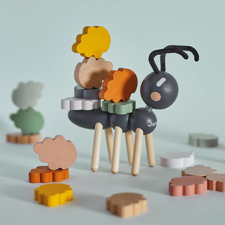 Story box toys and books. Баланс игра МРАВКА - Sweet Cocoon